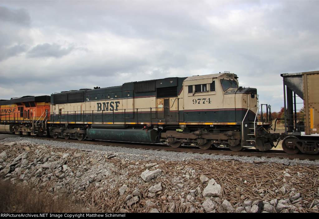 BNSF 9774